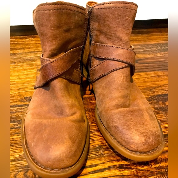 Born | Shoes | Nicely Worn Born Booties | Poshmark